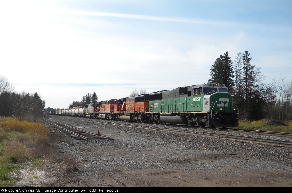 BNSF 8151
